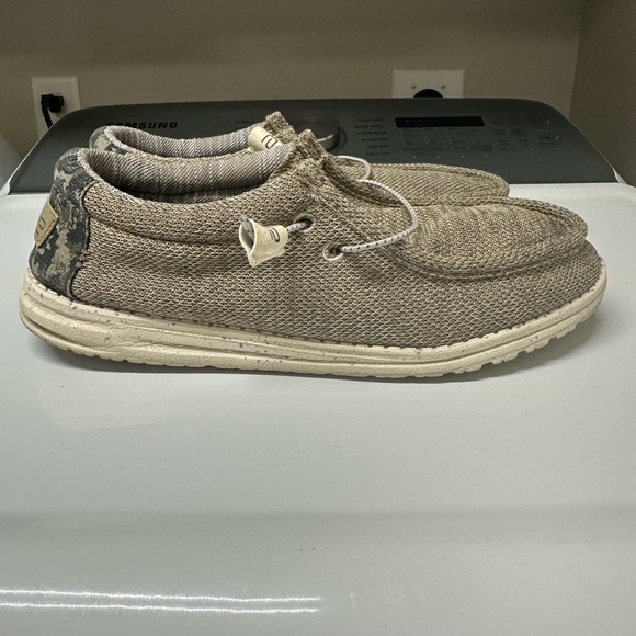 Hey Dude | Shoes | Mens Hey Dude Wally Stretch Size 3 | Poshmark